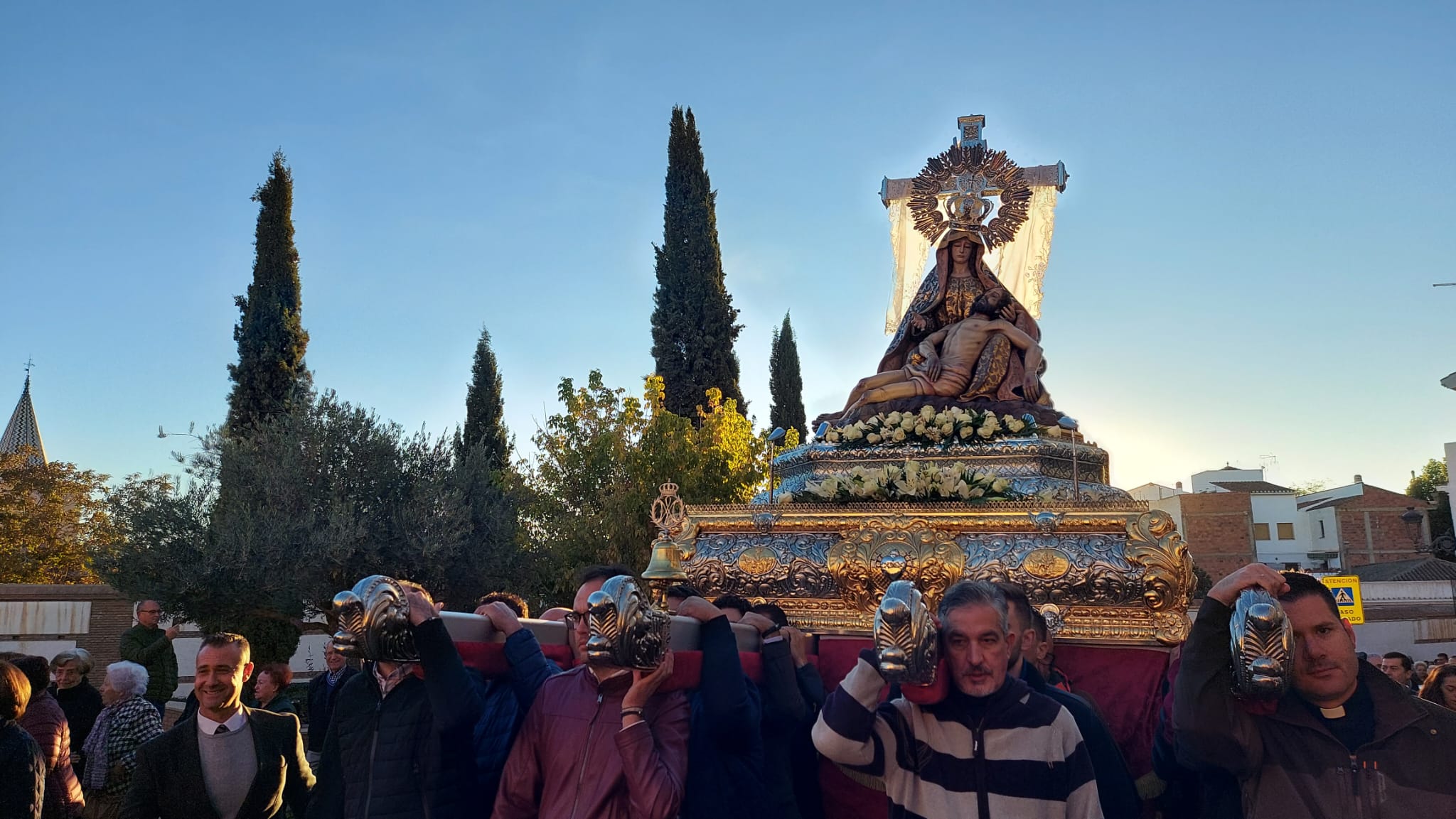 Religión: Guadix acompaña un año más a su patrona en el tradicional ...