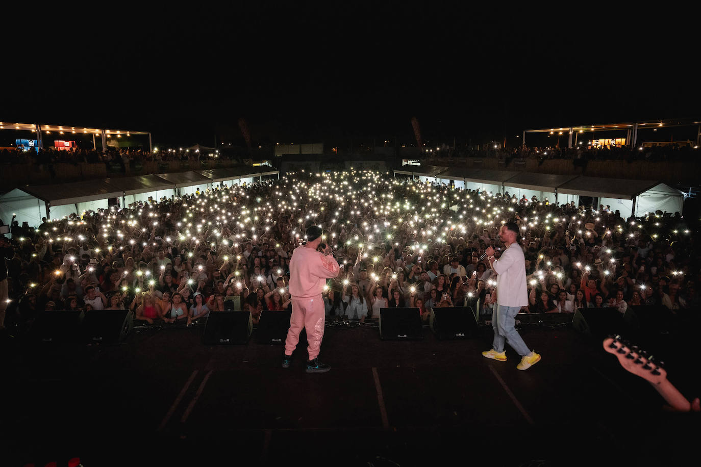 Conciertos en Almería | King África y Paco Pil se unen a la fiesta de ...