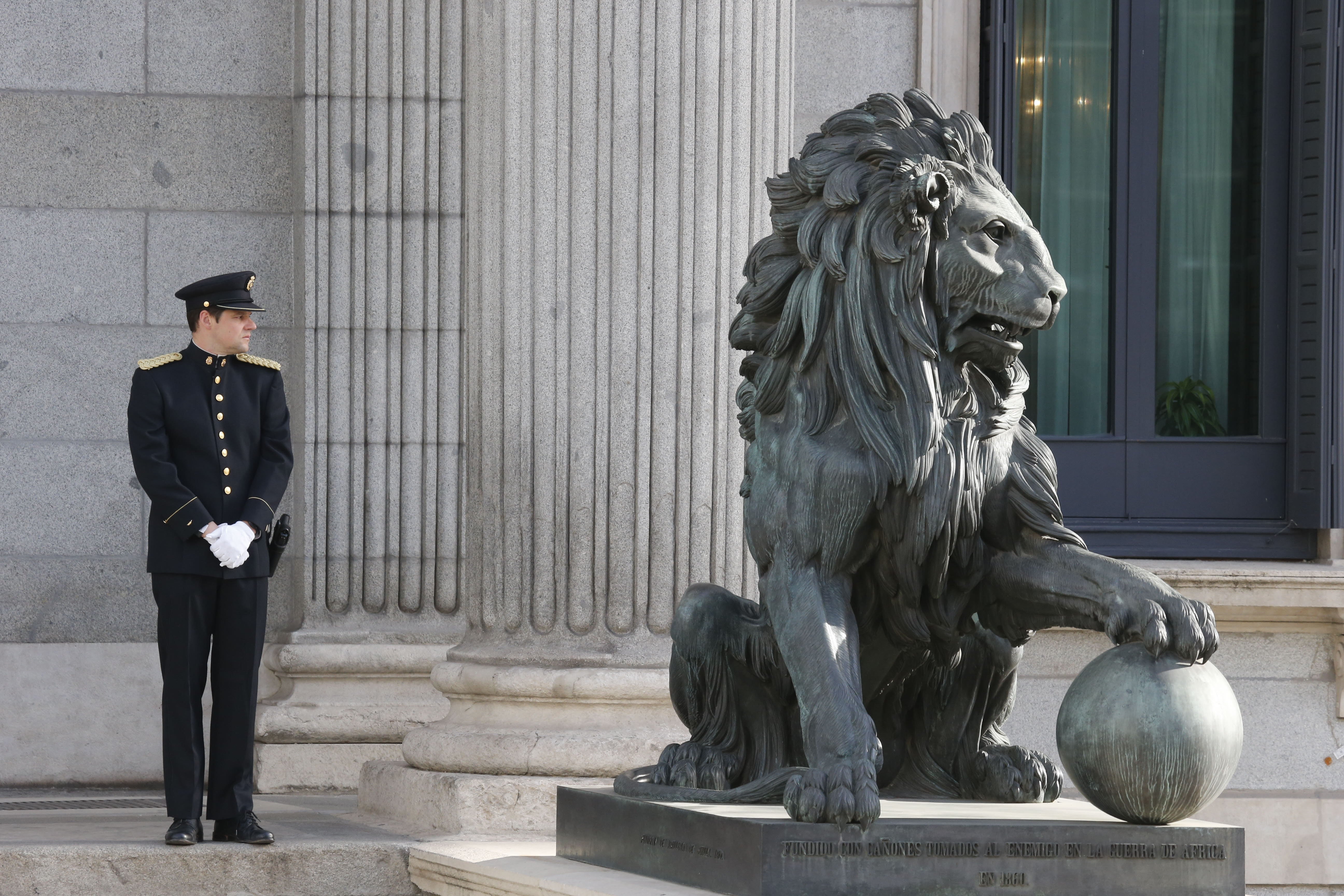 El león del Congreso seguirá 'castrado' | Ideal